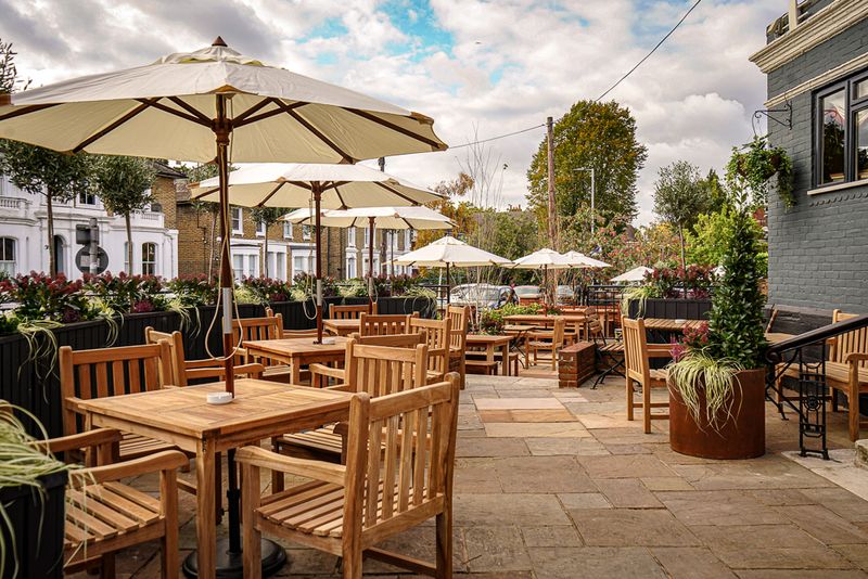 The Albert, Kingston - Traditional British Young's Pub